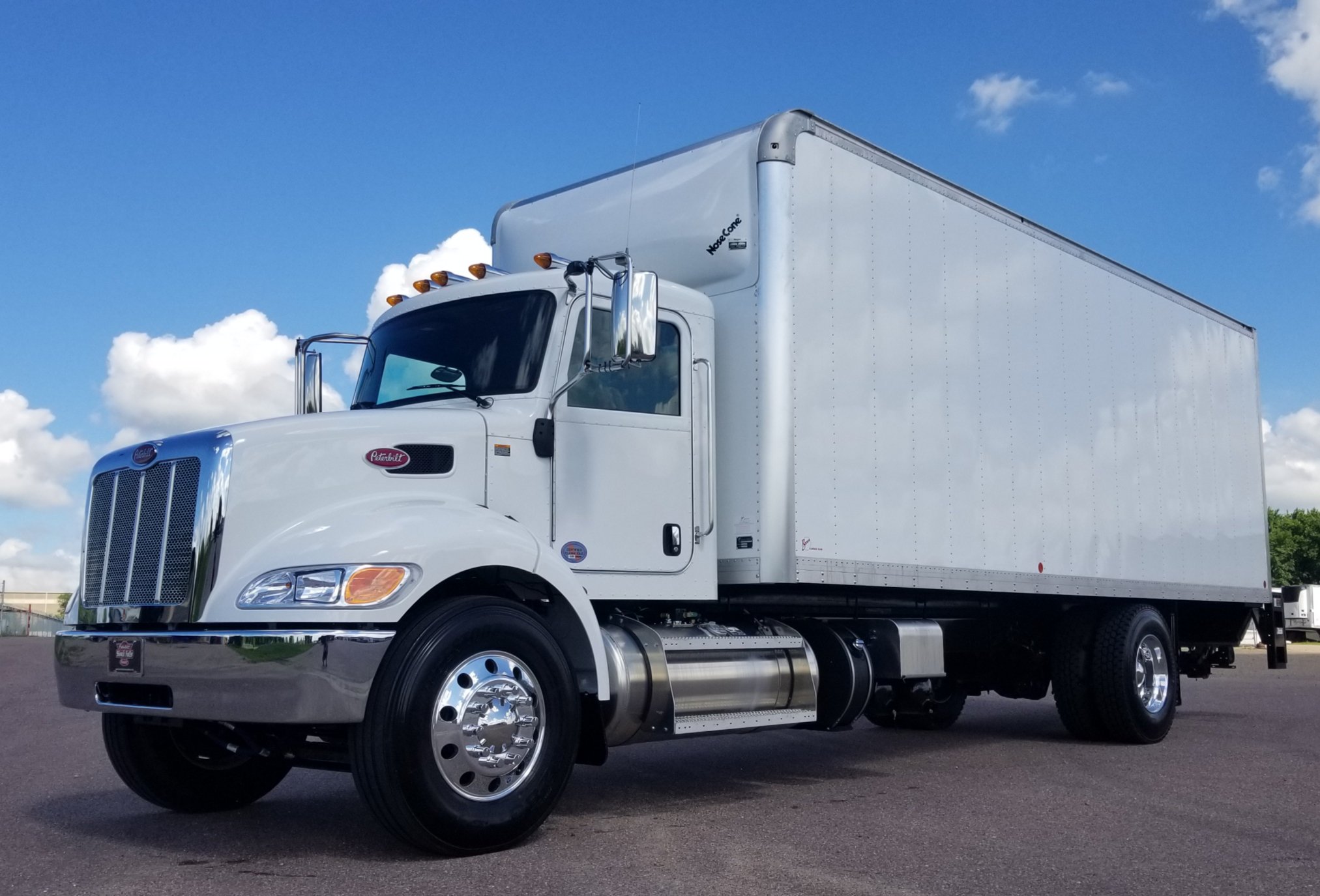 ONE QUALITY BOX TRUCK Peterbilt Of Sioux Falls ONE QUALITY BOX TRUCK Peterbilt Of Sioux Falls