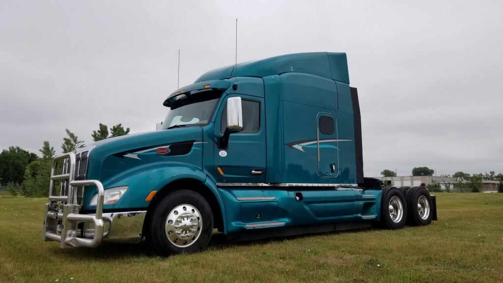 2015 579 JUST IN - Peterbilt of Sioux Falls