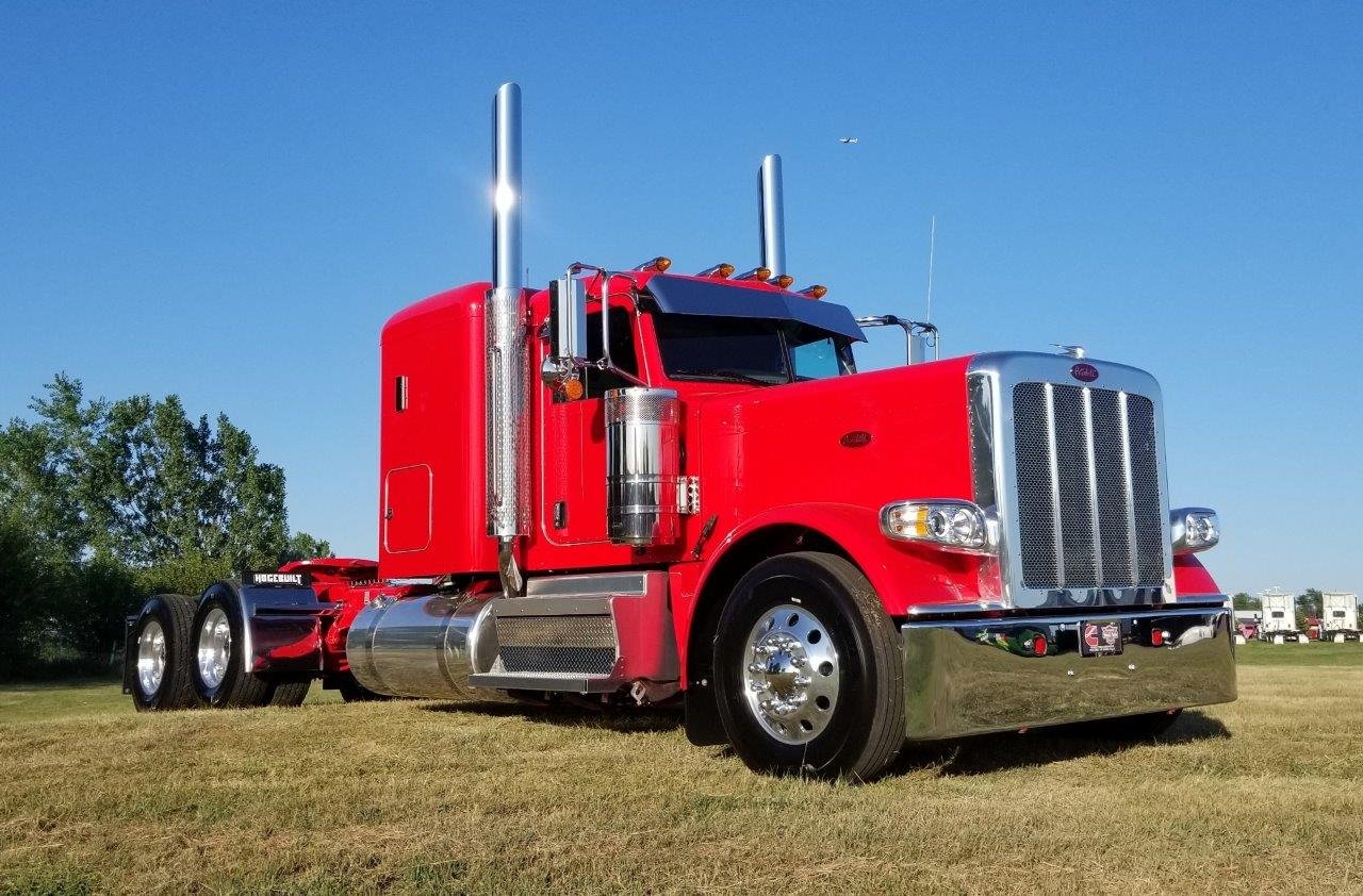 VIPER RED 58" FLAT TOP FOR SALE! - Peterbilt of Sioux Falls