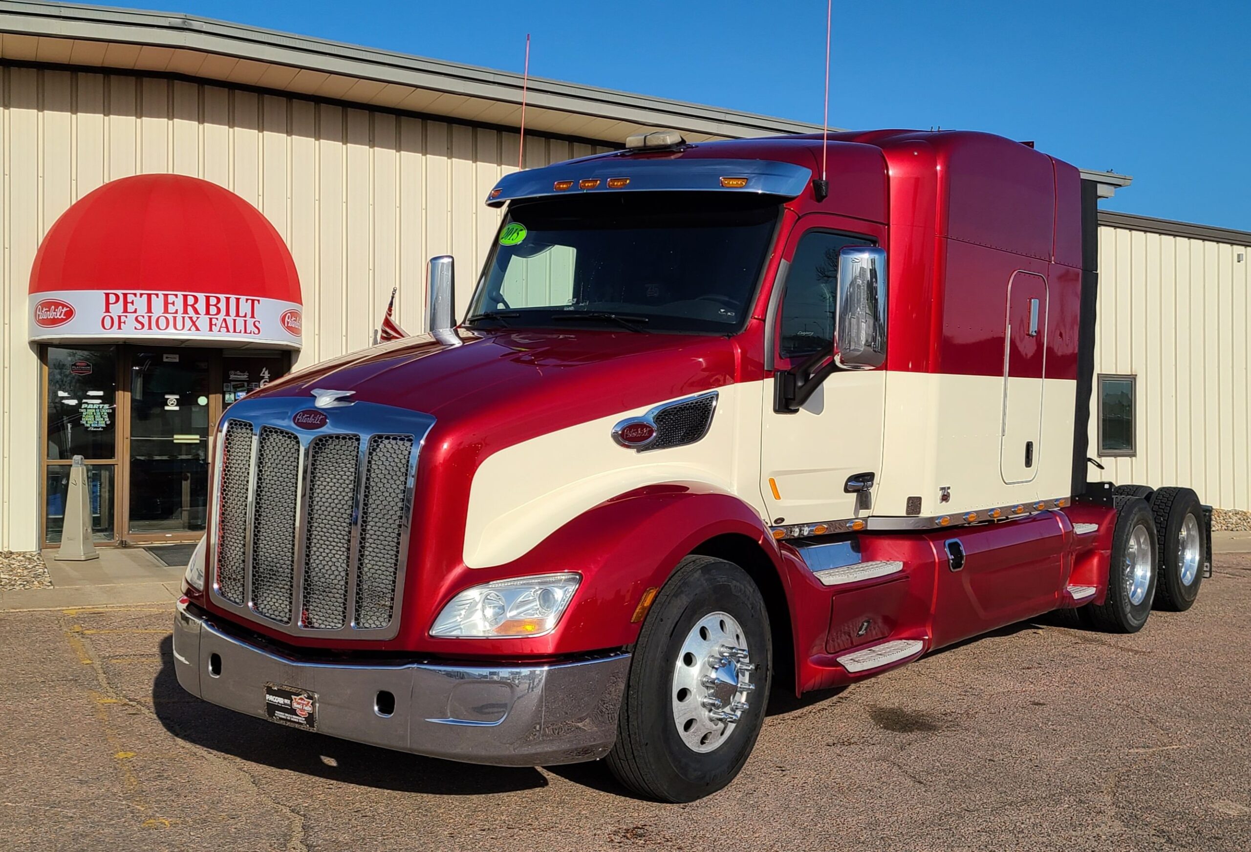2015 75TH ANNIVERSARY 579 FOR SALE! - Peterbilt of Sioux Falls